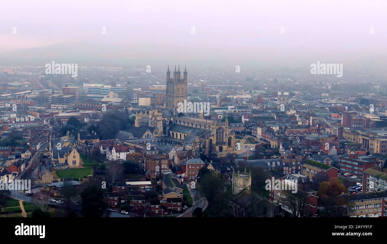 Medieval houses gloucester hi-res stock photography and images - Alamy