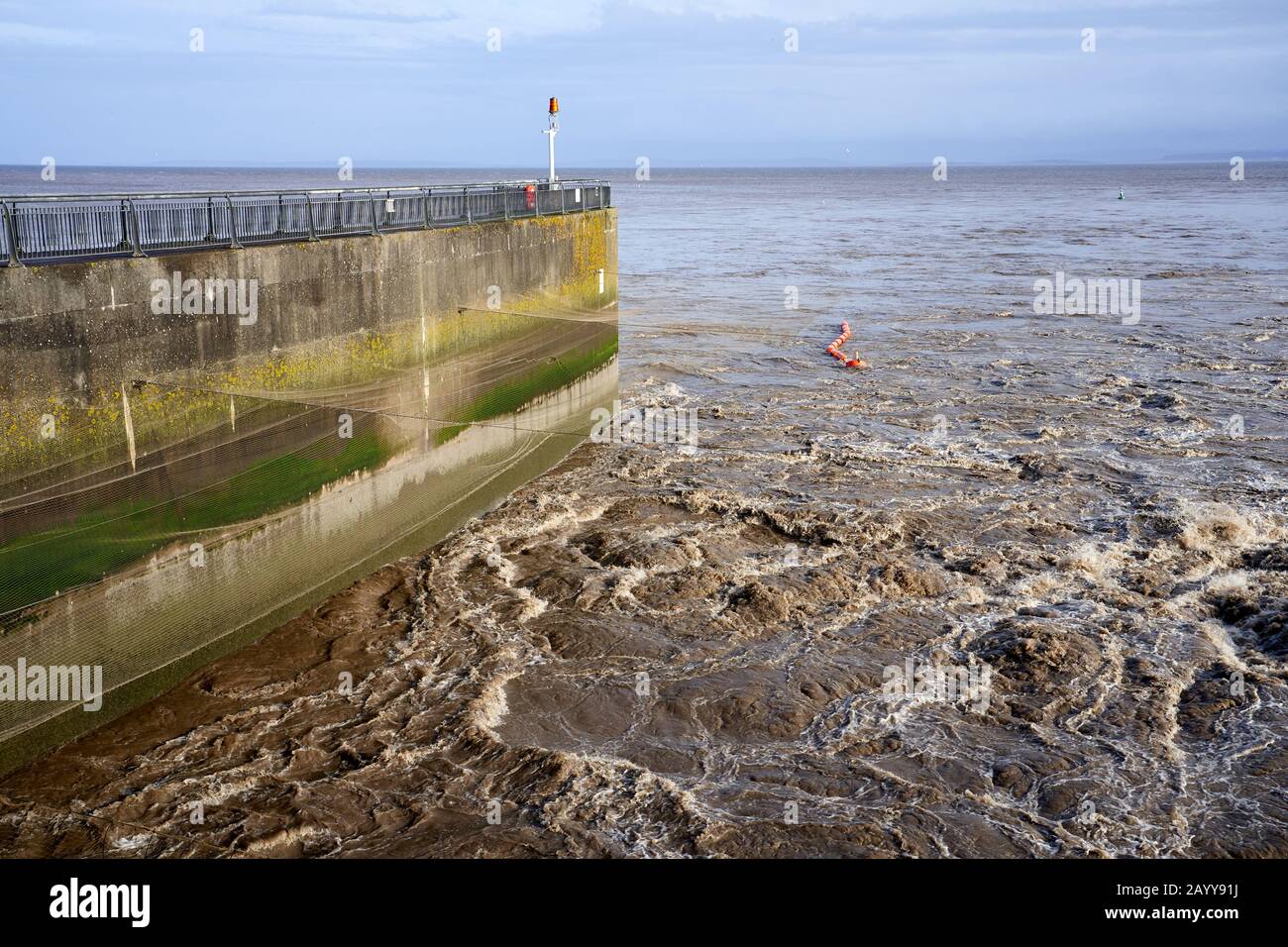 Cardiff Bay barrage after Storm Dennis filled the rivers Taff and Ely ...