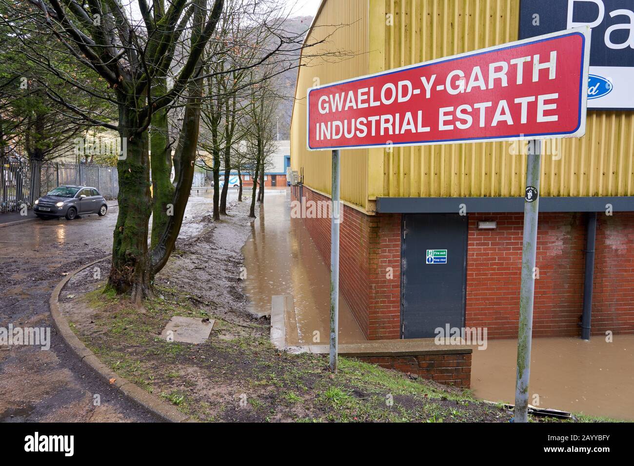 Gwaelod-y-garth industrial estate flooded by the River Taff during ...