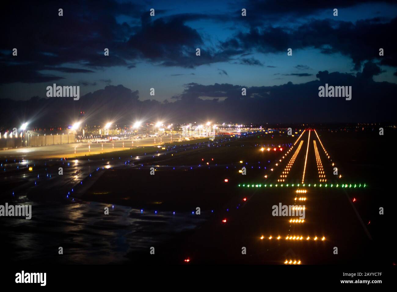 Aerial photo, Düsseldorf Airport, Airport Düsseldorf EDDL, runway ...