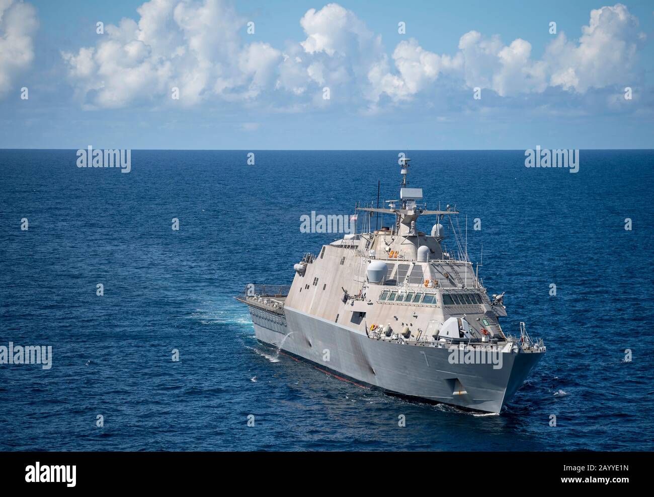 The U.S. Navy Freedom-class littoral combat ship USS Detroit conducts ...