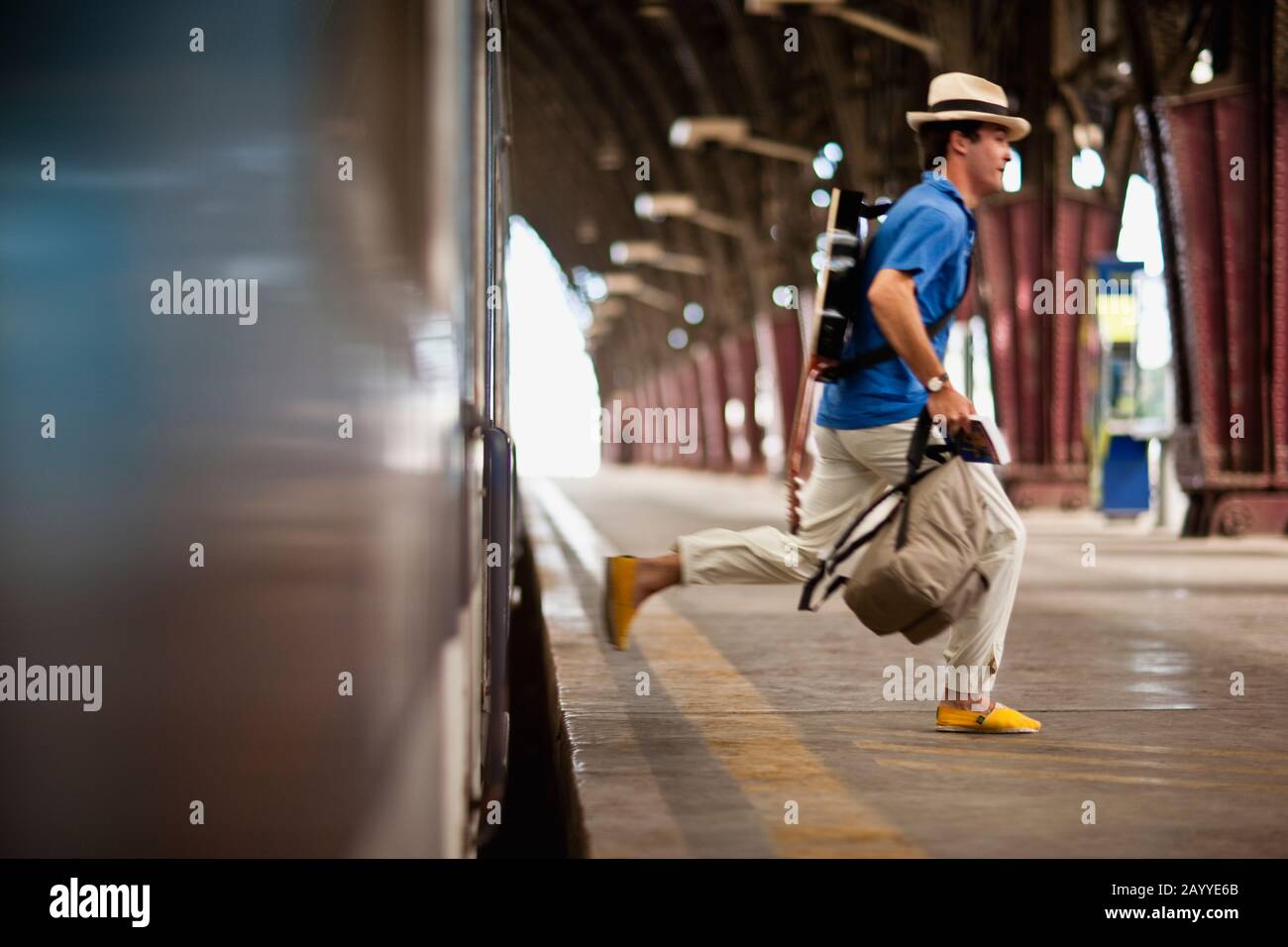 Space station activities hi-res stock photography and images - Alamy