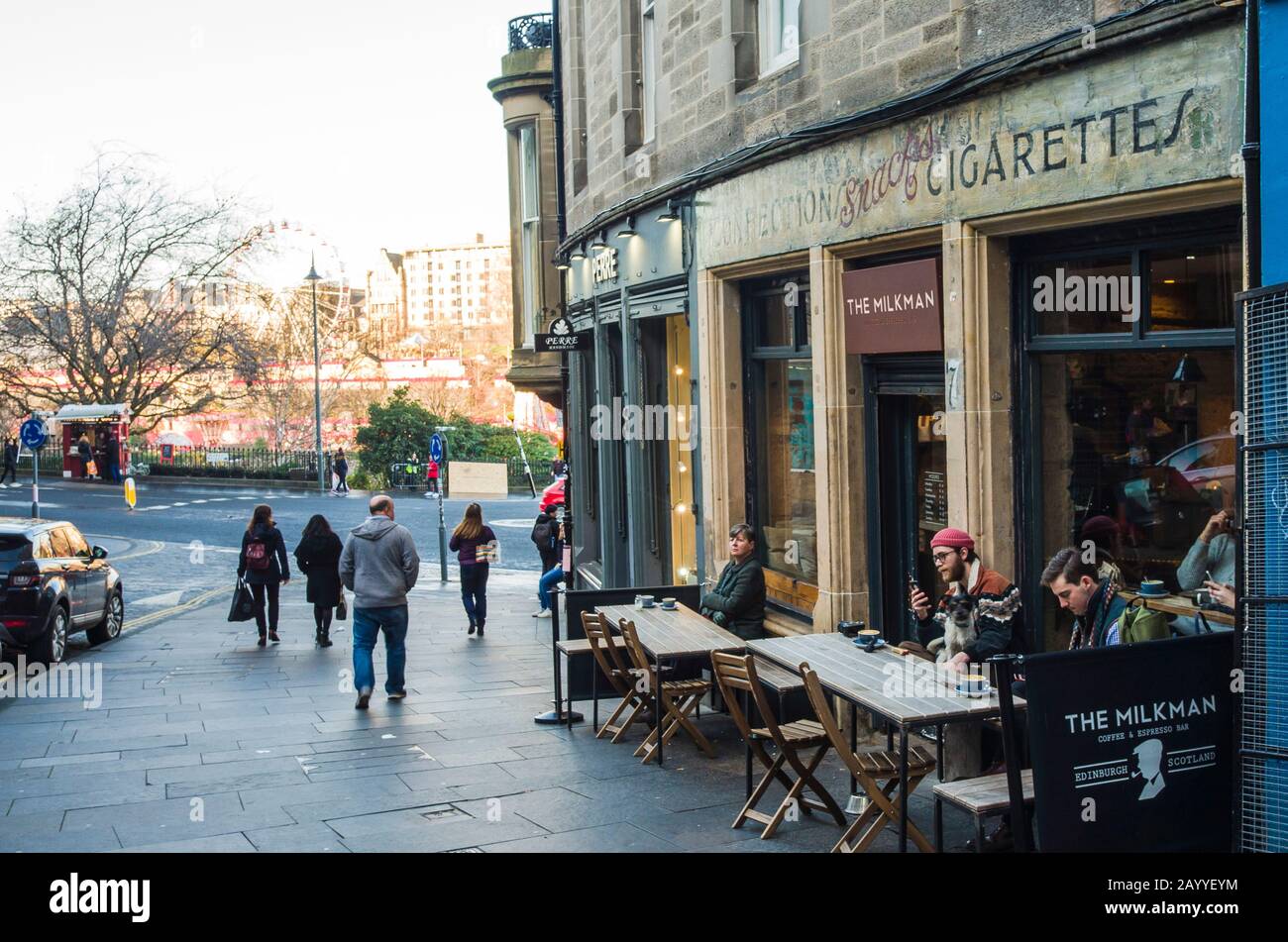 Coffee shop on Cockburn street in Edinburgh Stock Photo - Alamy
