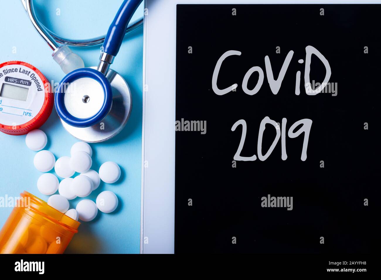 Pile of pills Stock Photo - Alamy