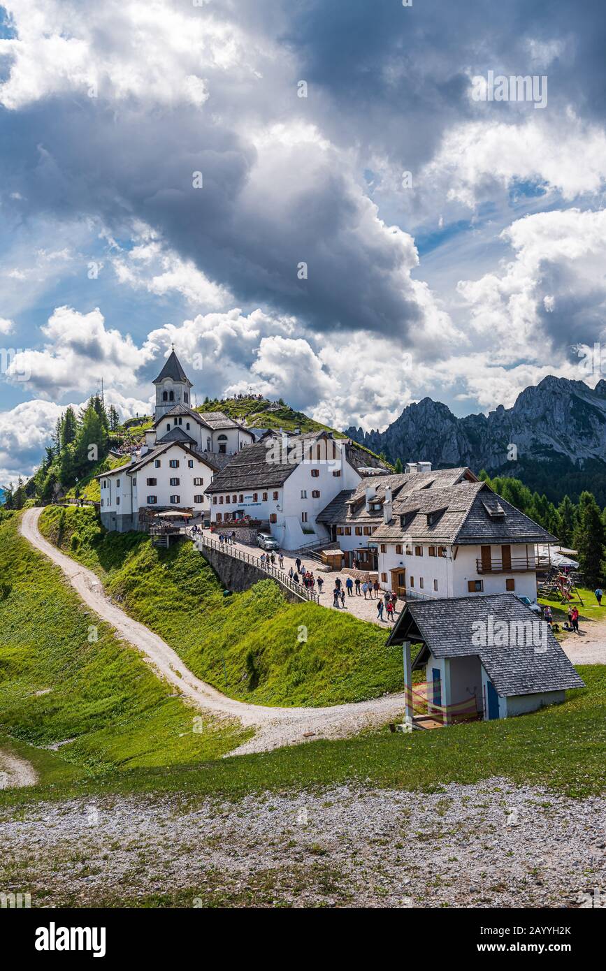 Monte lussari hi-res stock photography and images - Alamy