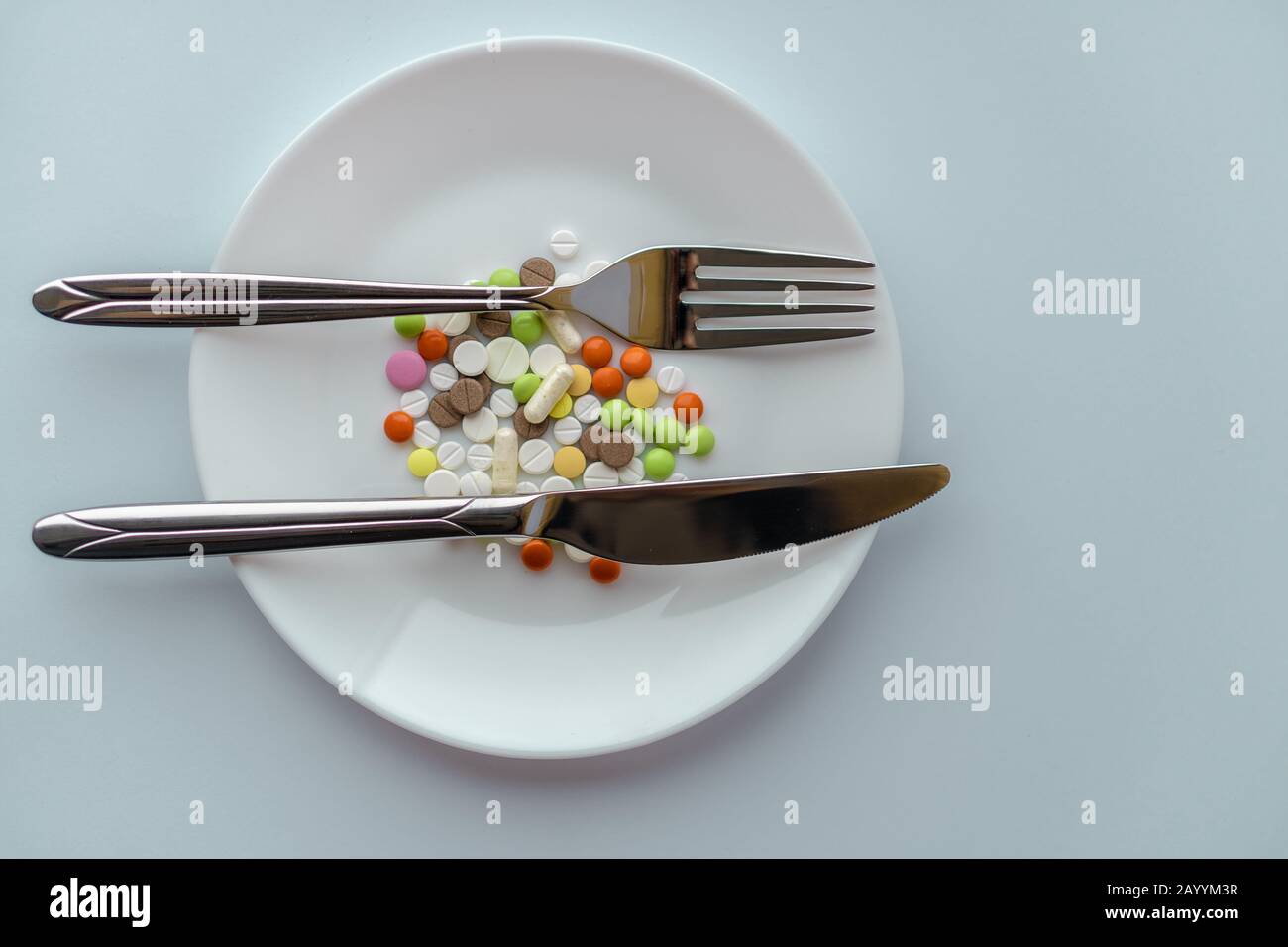Skinny fat plate hi-res stock photography and images - Alamy