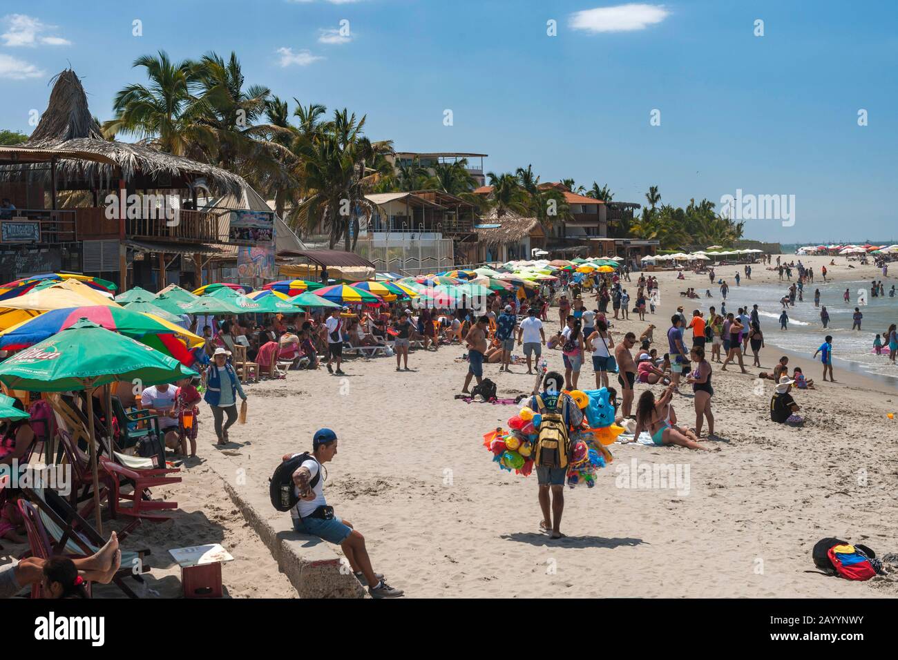 The beach at Mancora in northern Peru Stock Photo - Alamy