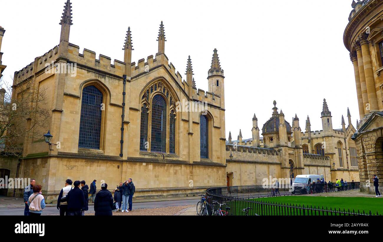 Cityscapes of Oxford in England - OXFORD, ENGLAND - JANUARY 3, 2020 ...