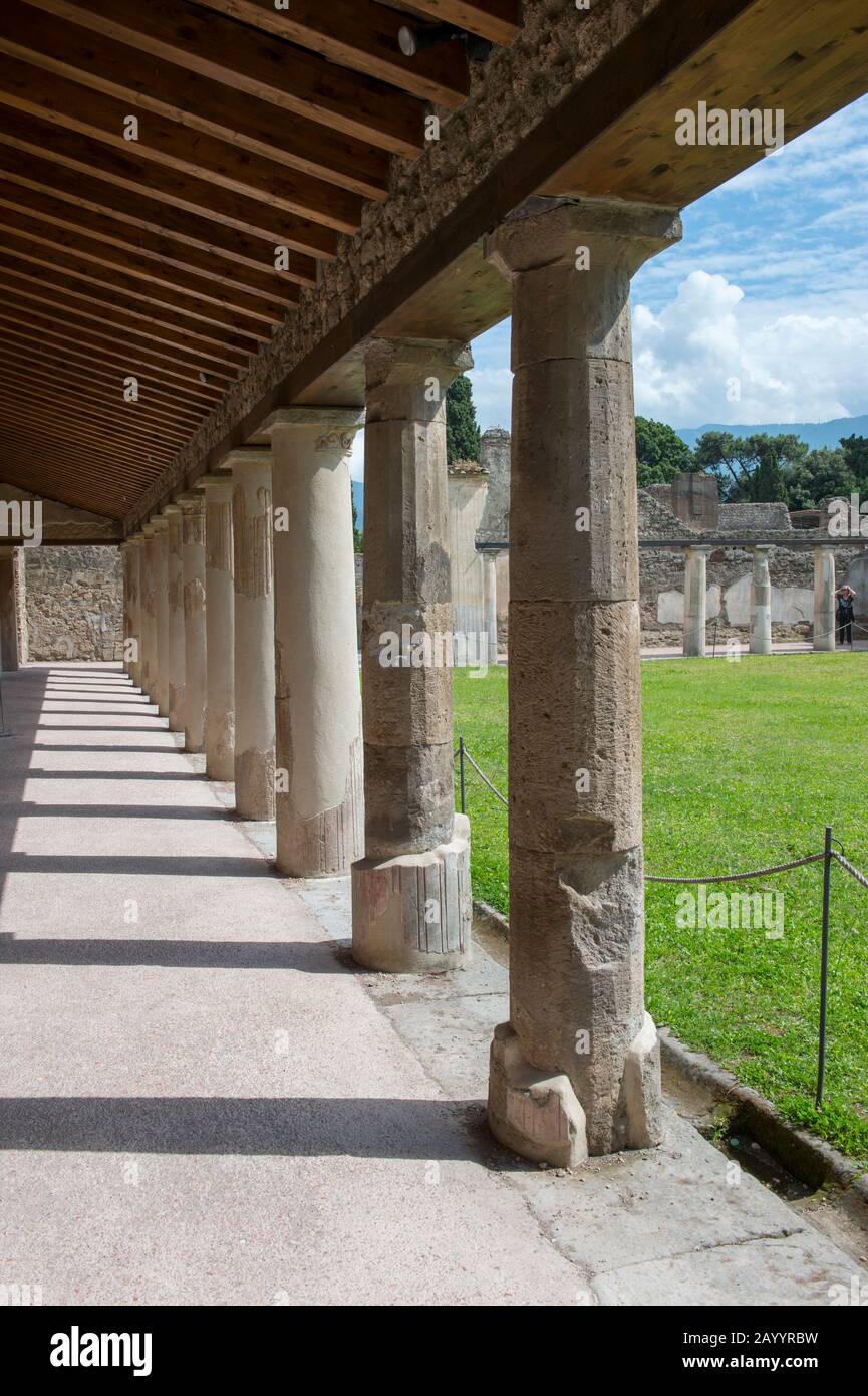 Stabian thermal bath hi-res stock photography and images - Alamy