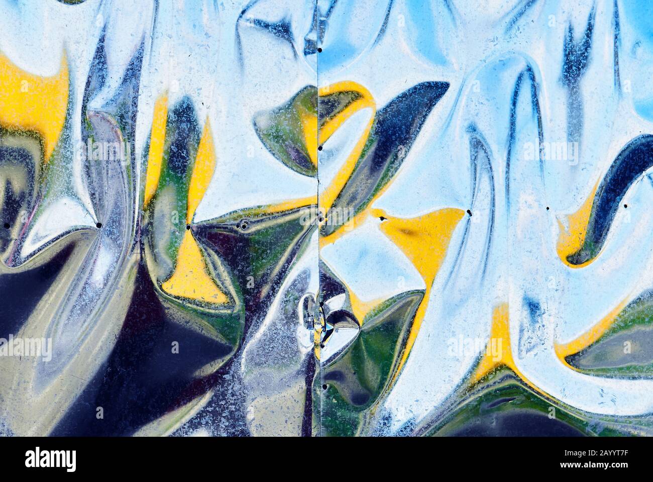 Abstract metallic wave pattern hi-res stock photography and images - Alamy