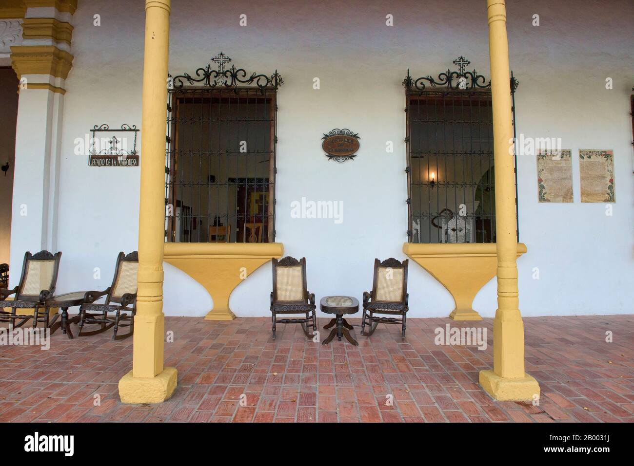 Rocking chairs in sleepy colonial Santa Cruz de Mompox, Bolivar ...