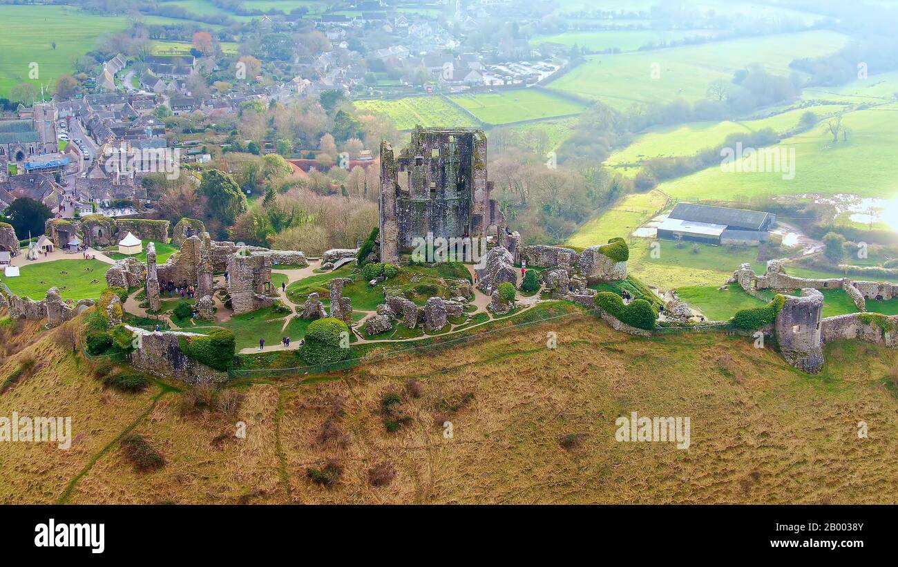 Corfe castle old church hi-res stock photography and images - Alamy