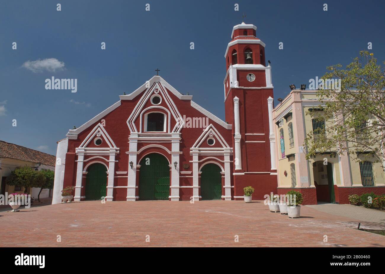Iglesia de San Francisco in colonial Santa Cruz de Mompox, Bolivar ...