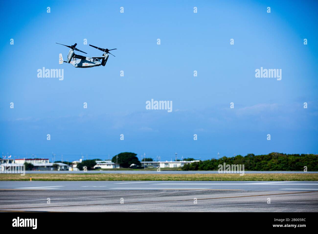 Longest continuous flight hi-res stock photography and images - Alamy