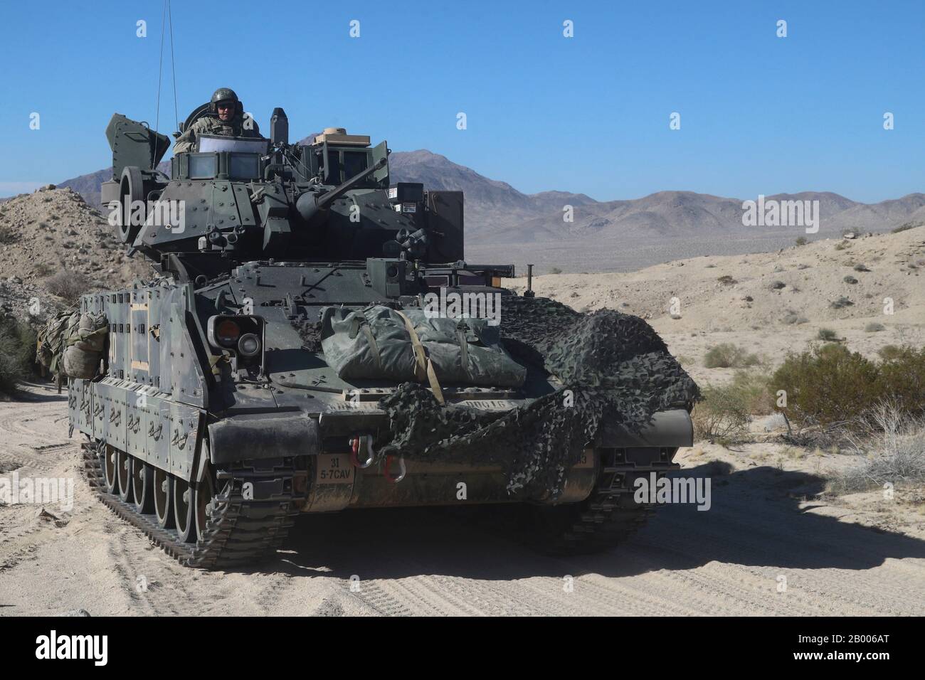 U.S. Army Soldiers assigned to 5th Squadron, 7th Calvary Regiment, 1st ...