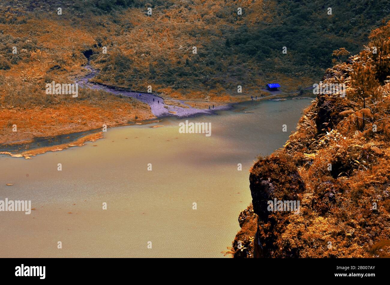 Greeny mountain hi-res stock photography and images - Alamy