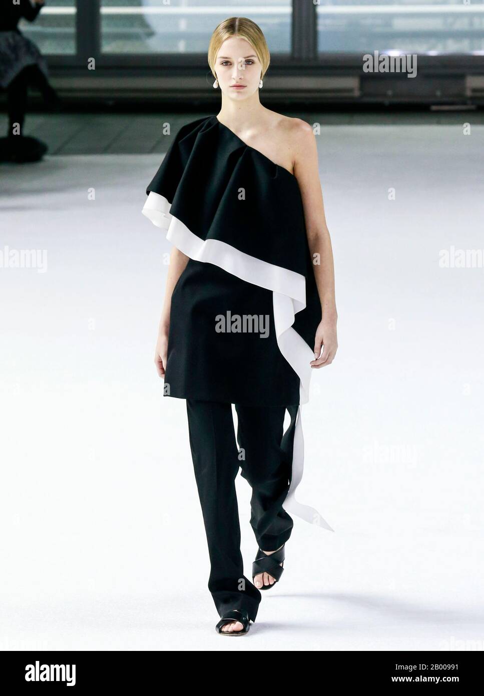 Isabelle schilling hi-res stock photography and images - Alamy