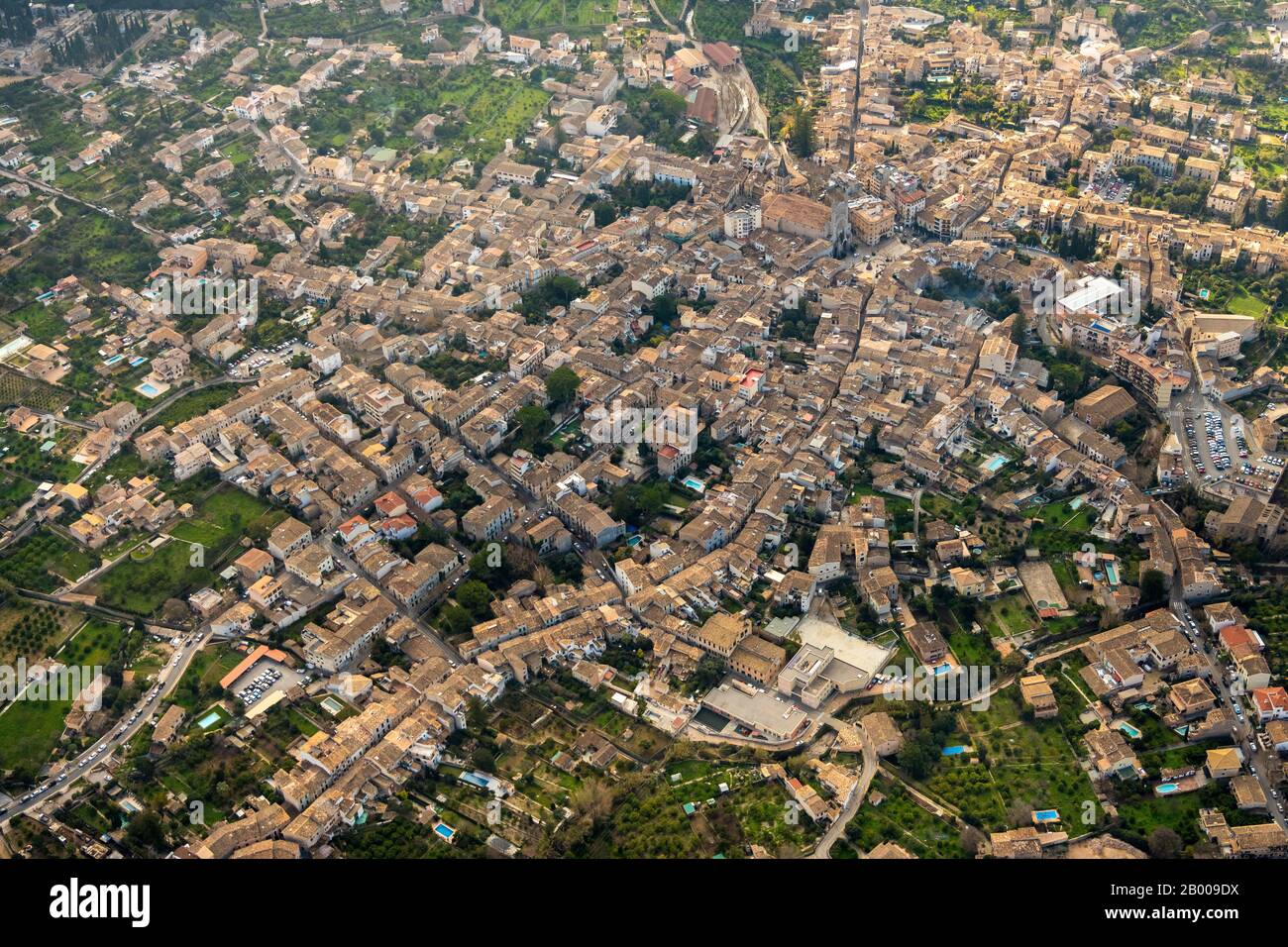 Town view and city centre of soller hi-res stock photography and images ...