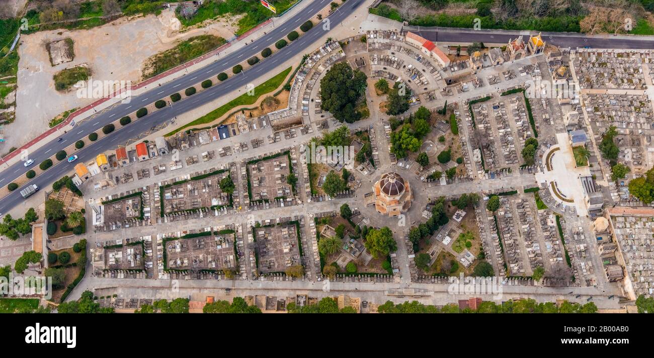 Funeraria hi-res stock photography and images - Alamy