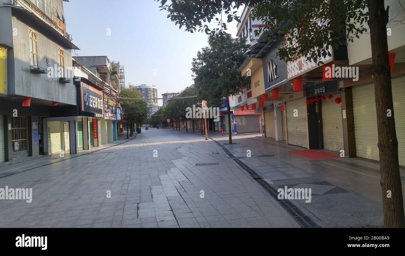 Commercial pedestrian street hi-res stock photography and images - Alamy
