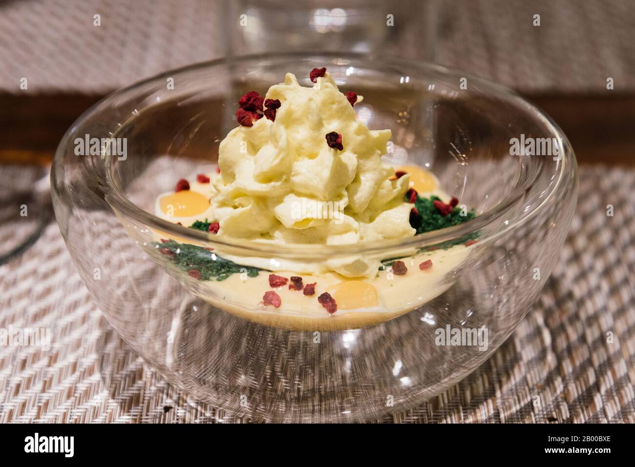 Fusion cuisine hi-res stock photography and images - Alamy