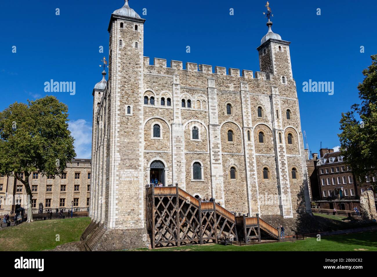 Tower of London - Part of the Historic Royal Palaces, housing the Crown ...