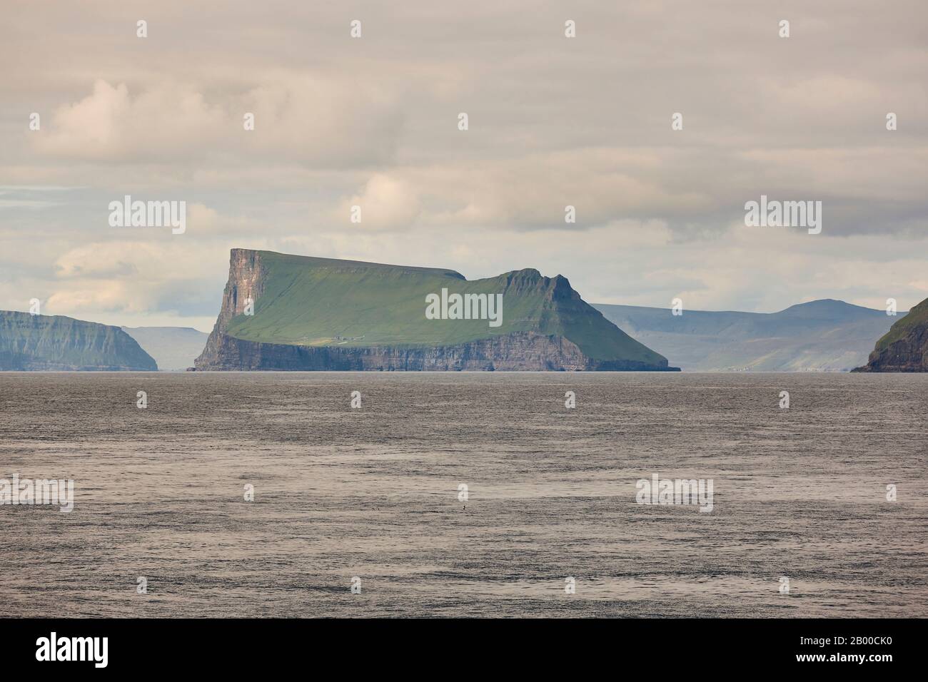Stora Dimun dramatic island in Faroe archipelago. North atlantic ocean ...