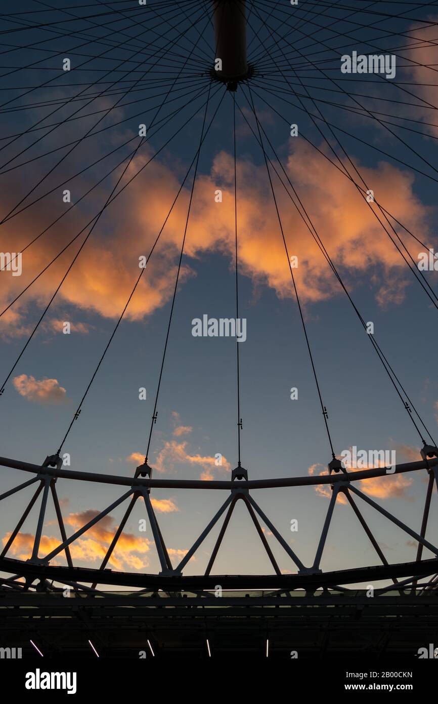 London, England - September 21, 2018: View of London Eye at sunset ...