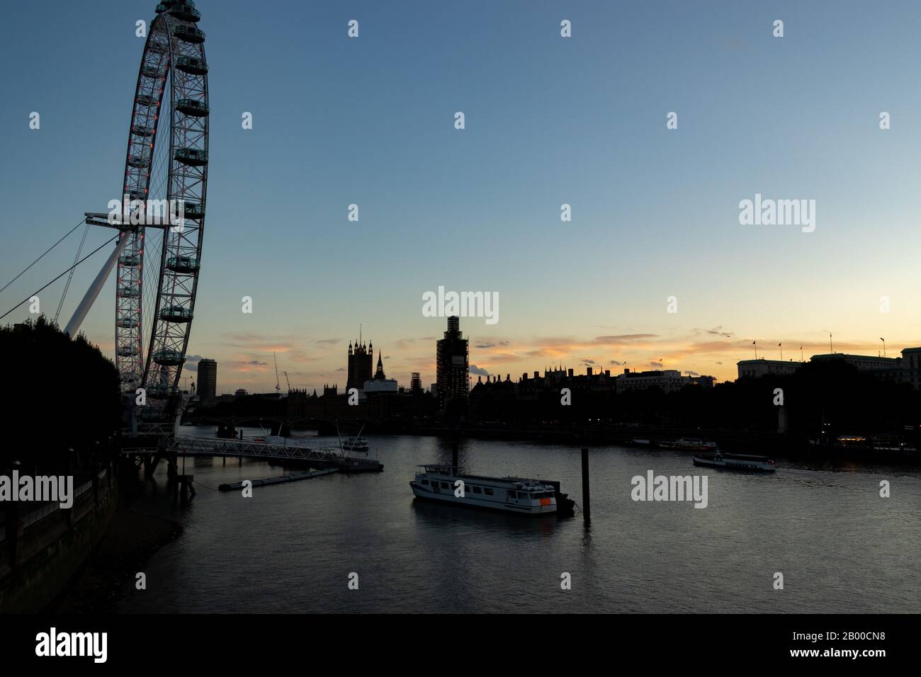 London, England - September 21, 2018: View of London Eye at sunset ...