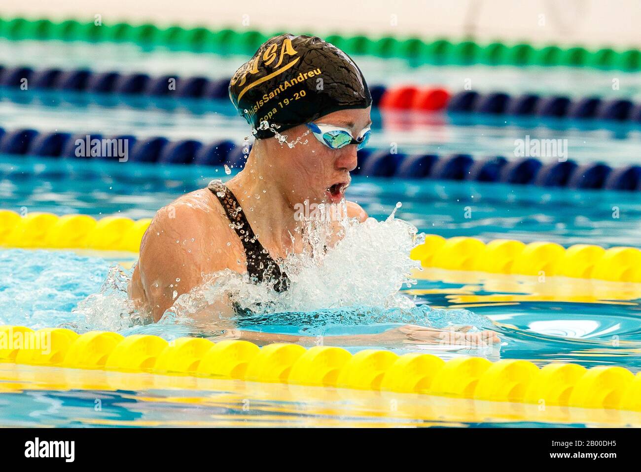 Jessica Vall competes in the women's 200m breaststroke of the Alejandro ...