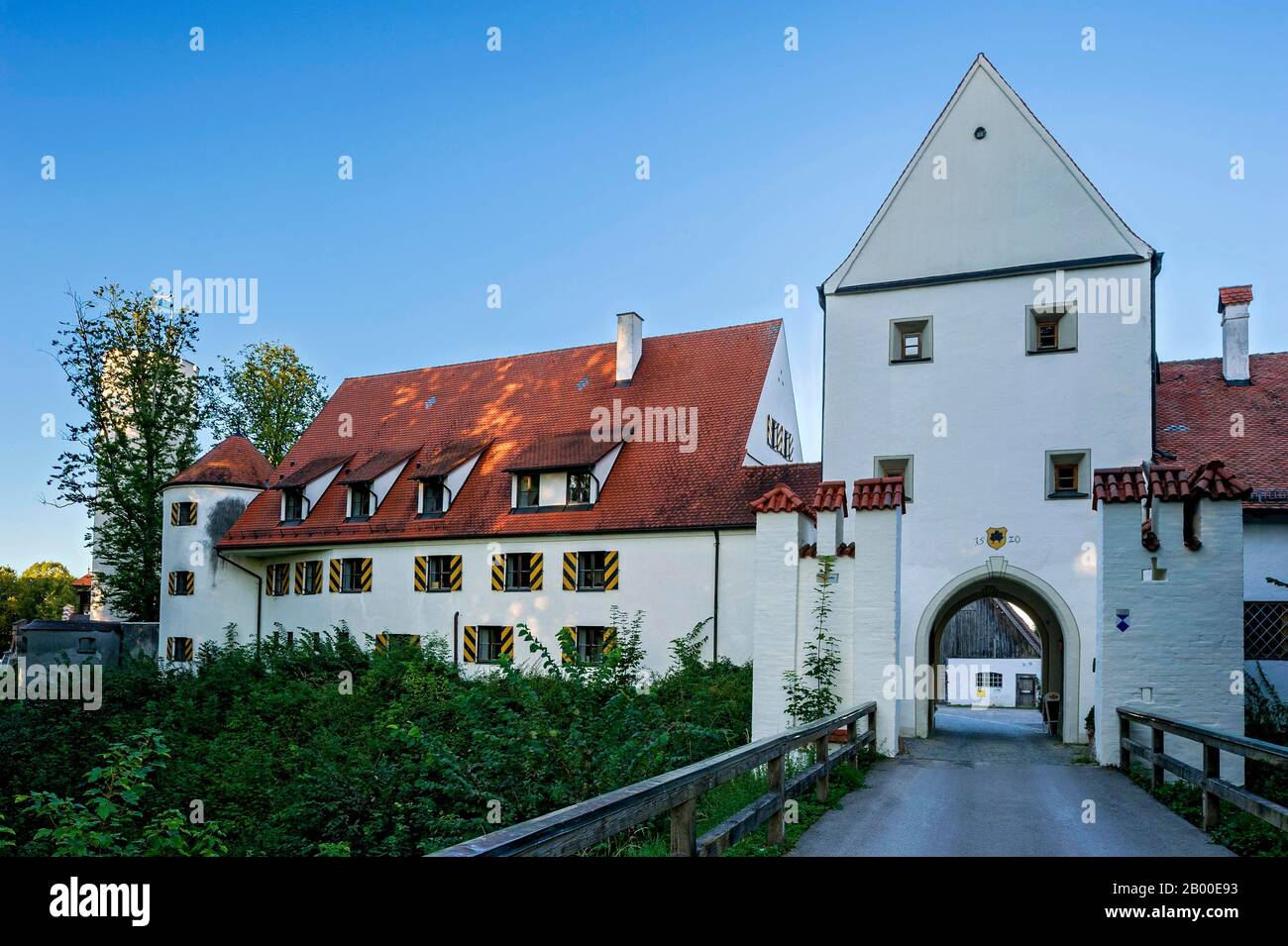 Knights gate hi-res stock photography and images - Alamy