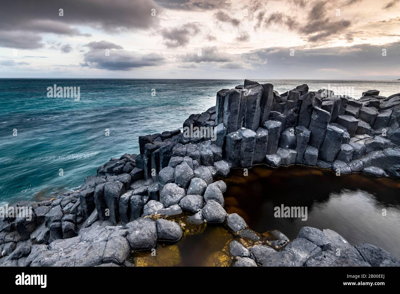 Coastal basalt cliffs, basalt columns, Blackhead, Dunedin, Otago, South ...