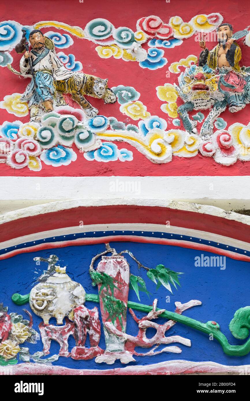 Tai temple hi-res stock photography and images - Alamy