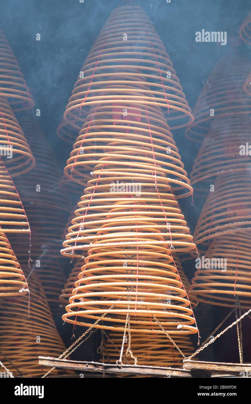 Tai temple hi-res stock photography and images - Alamy