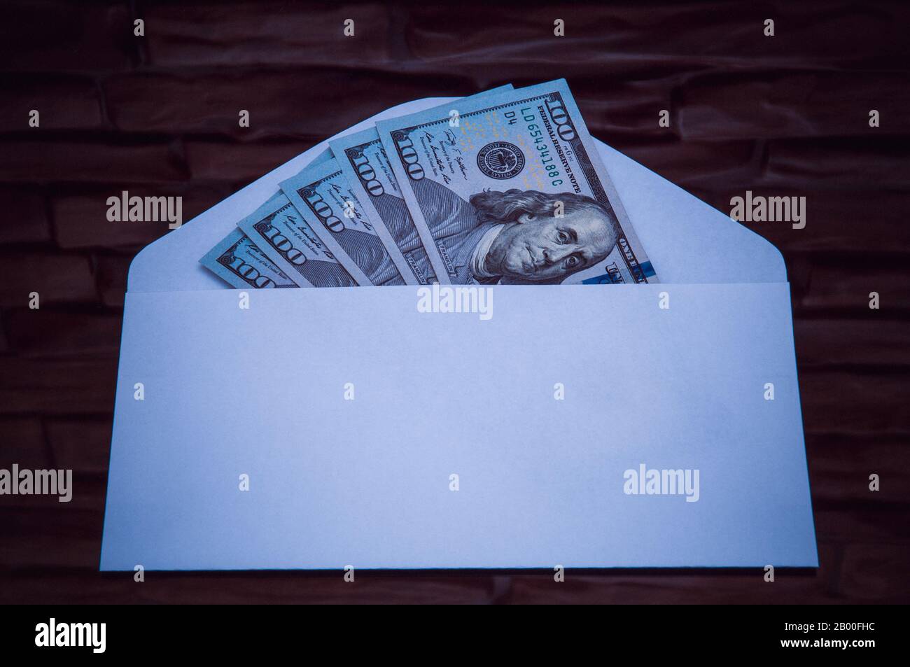 Pay packet envelope hi-res stock photography and images - Alamy