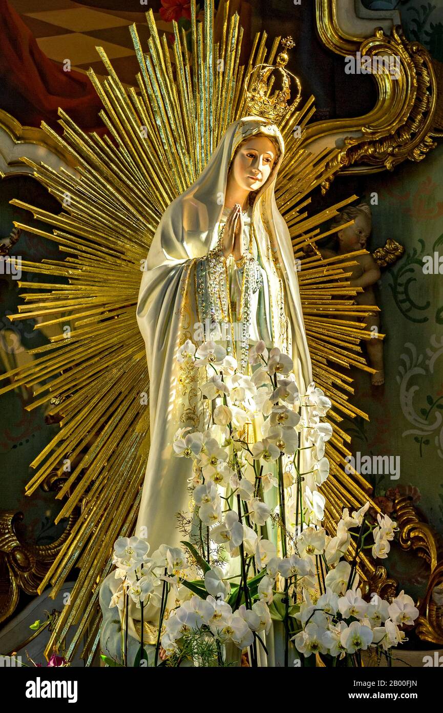 Aureole hi-res stock photography and images - Alamy