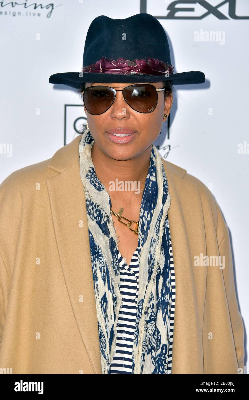 Ghost whisperer show hi-res stock photography and images - Alamy