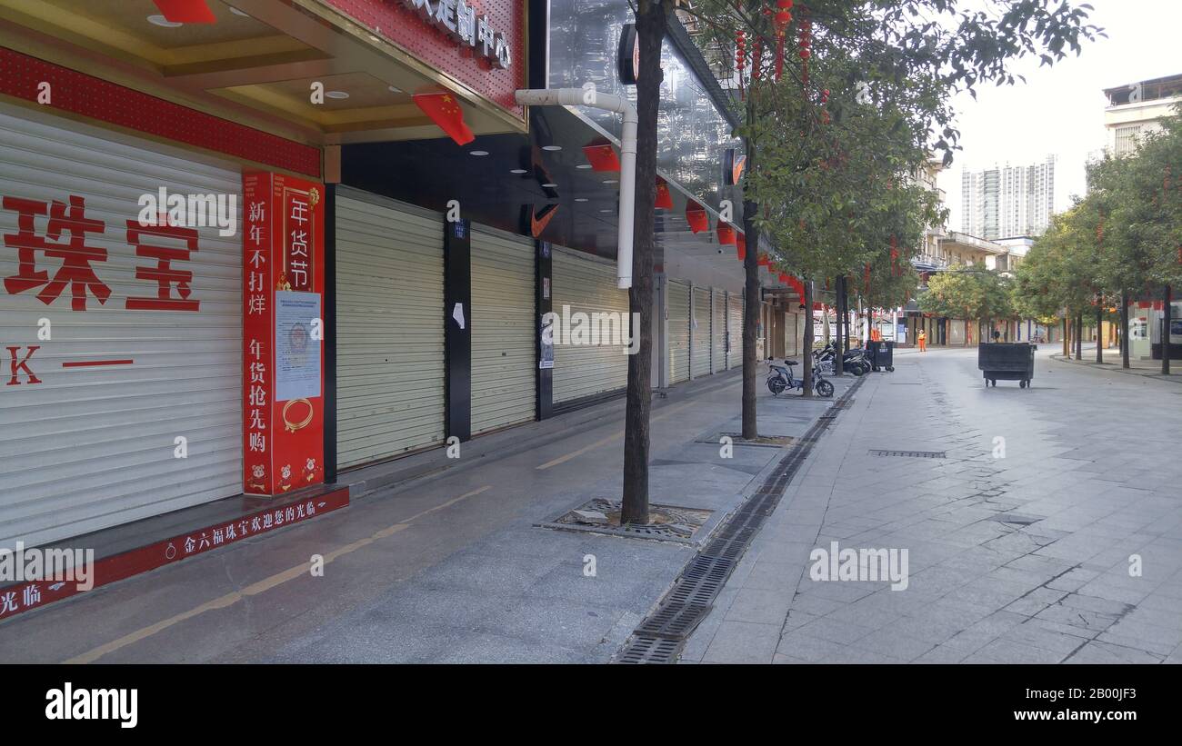 Commercial pedestrian street hi-res stock photography and images - Alamy