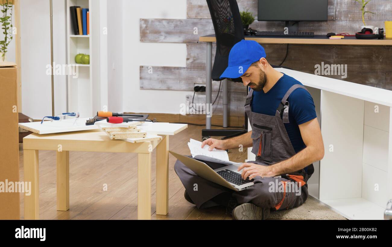 Doing you good hi-res stock photography and images - Alamy