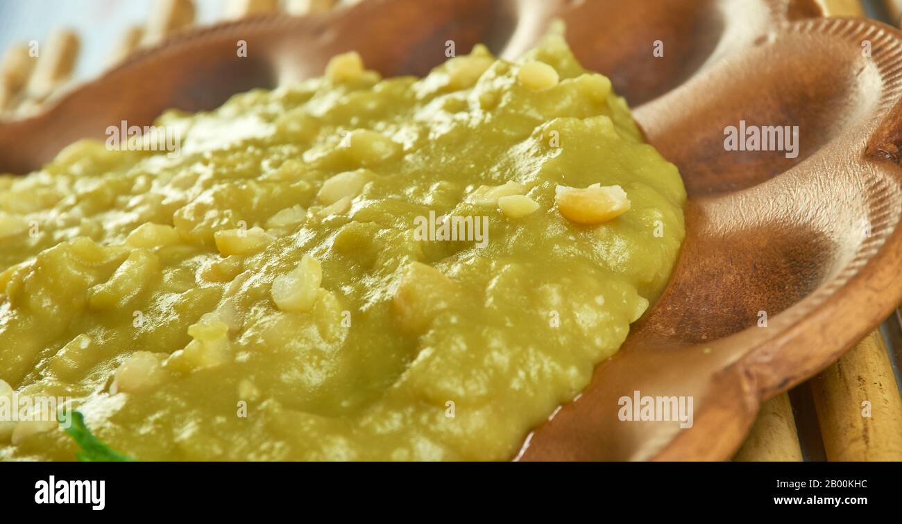 Mukimo - Kenyan meal, African mashed vegetable side dish Stock Photo ...