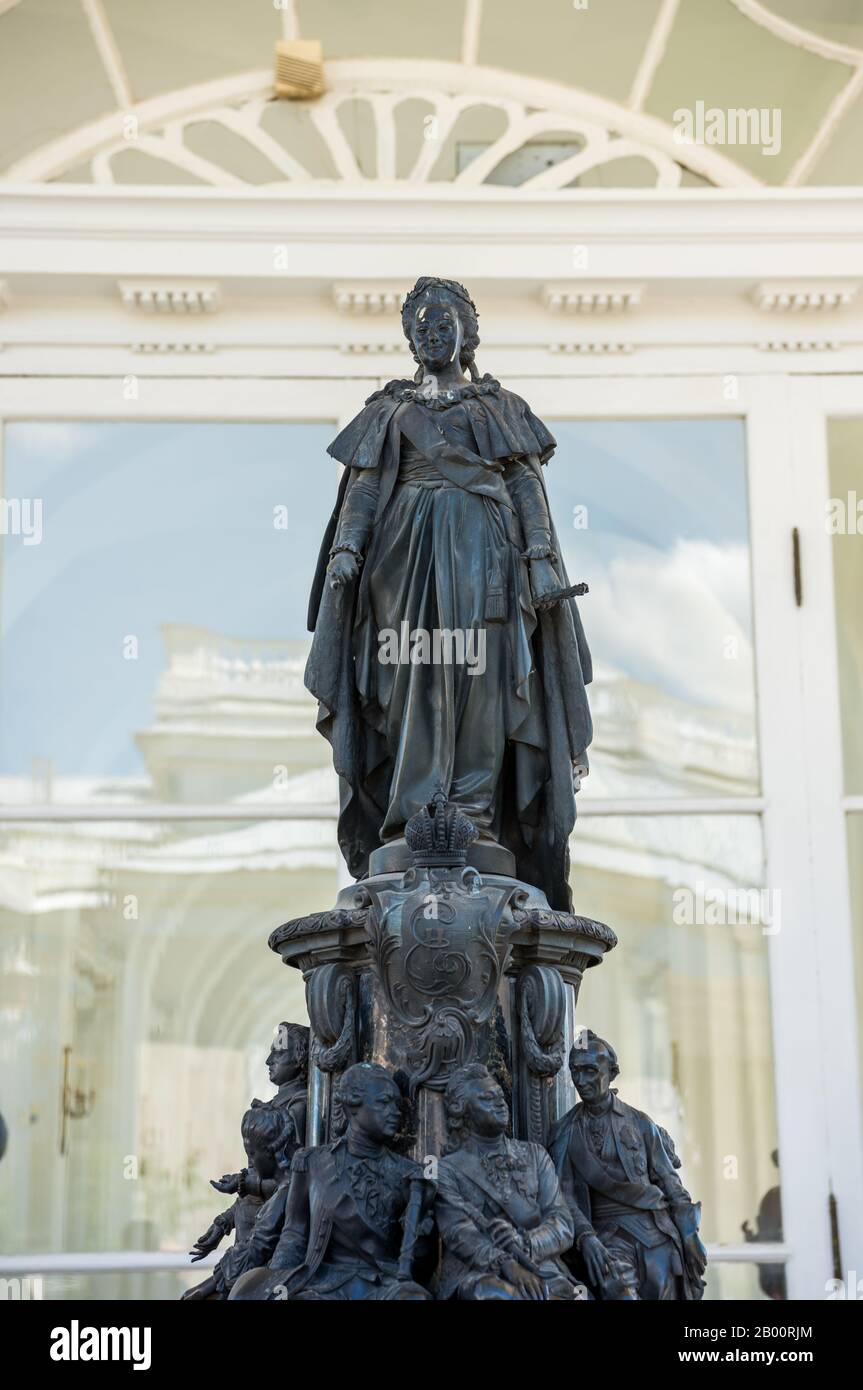 The statue of Catherine the Great in The Catherine Palace, a Rococo ...