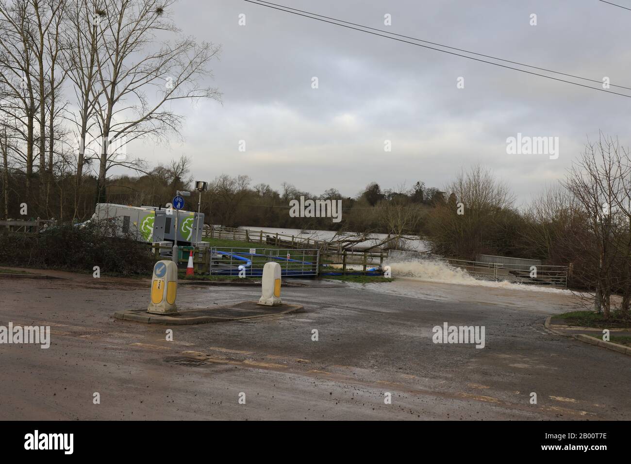 Powick bridge hi-res stock photography and images - Alamy