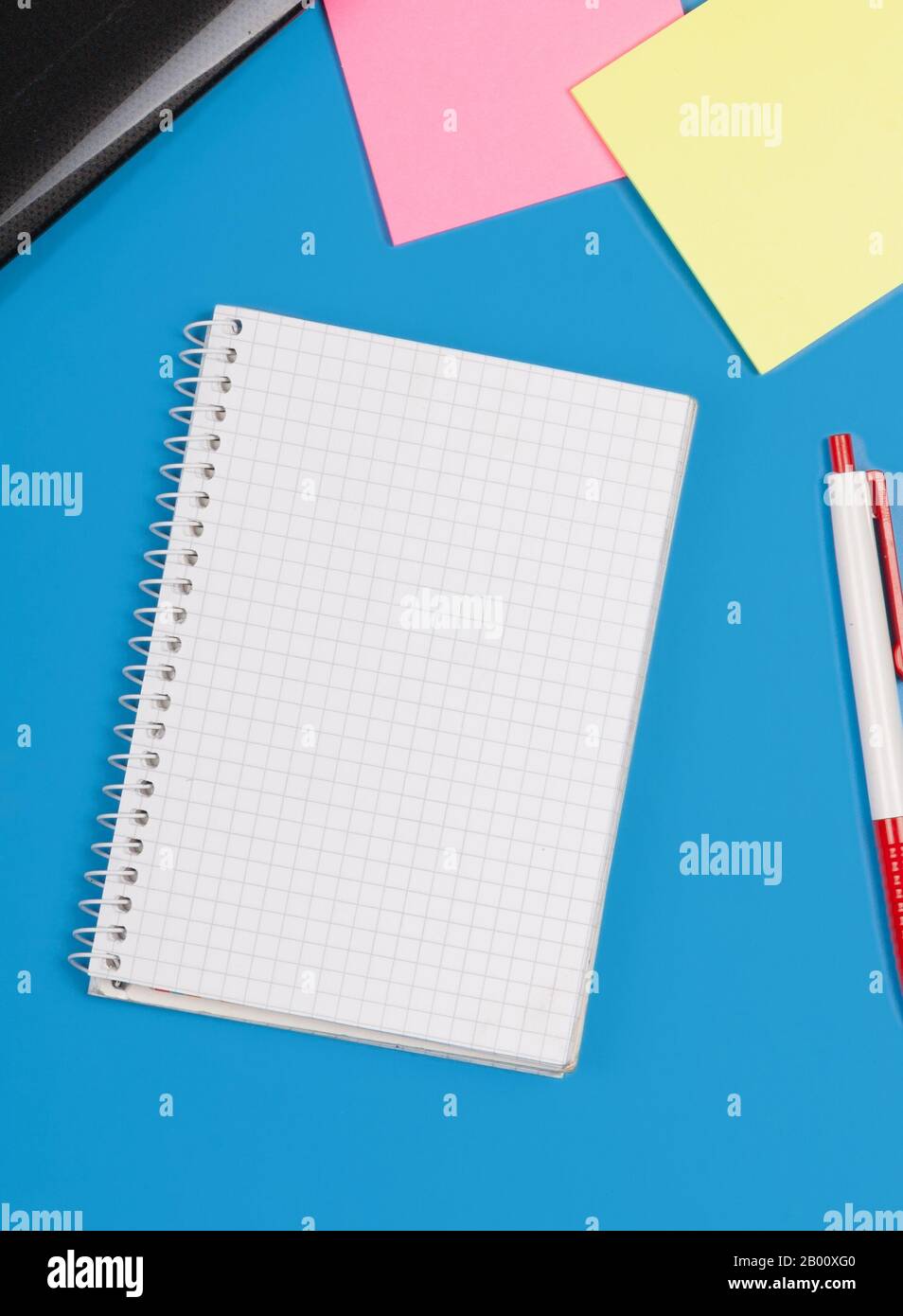 Notes on the desk hi-res stock photography and images - Alamy