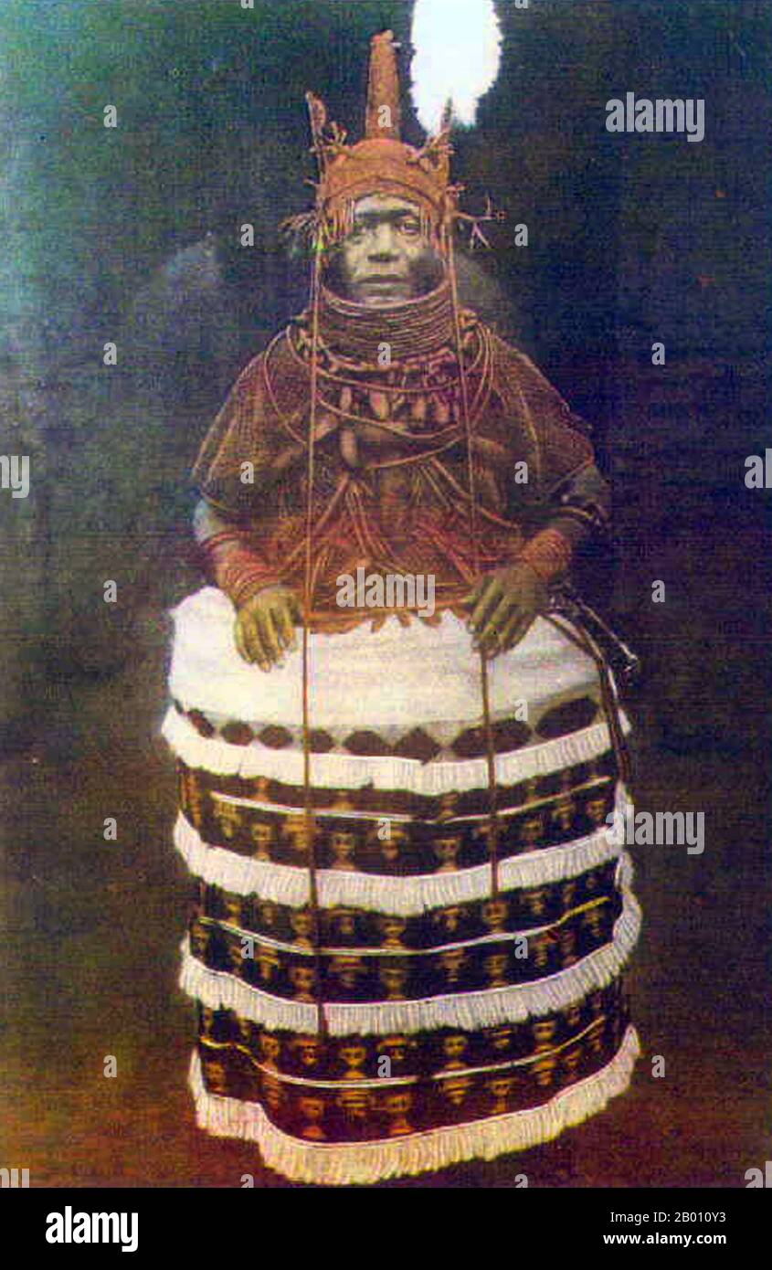 Oba eweka ii hi-res stock photography and images - Alamy