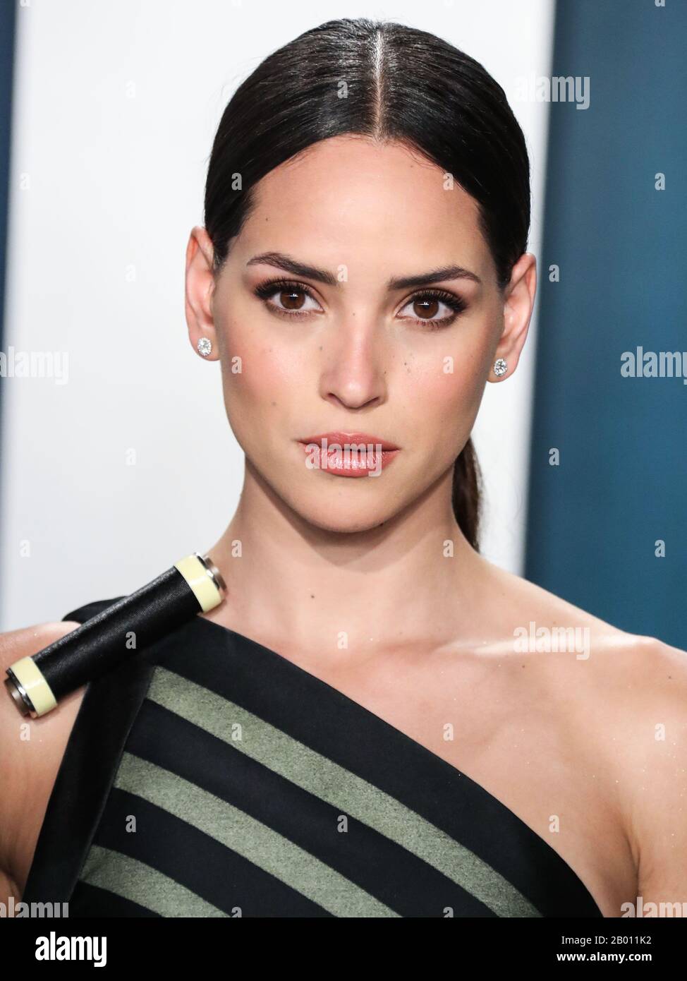 BEVERLY HILLS, LOS ANGELES, CALIFORNIA, USA - FEBRUARY 09: Actress ...