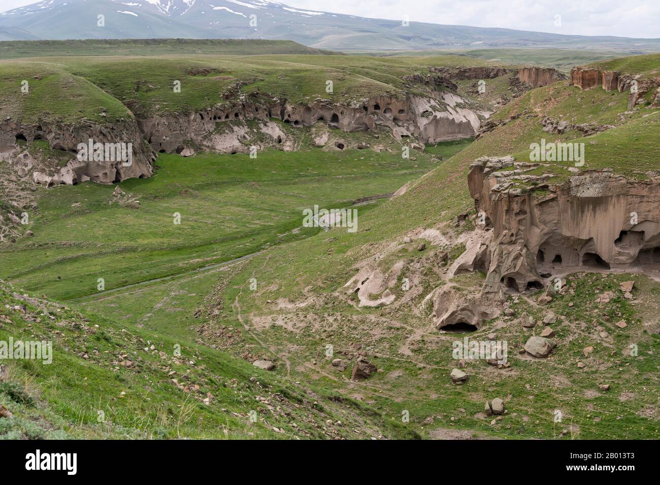 Fortress of the caves hi-res stock photography and images - Alamy