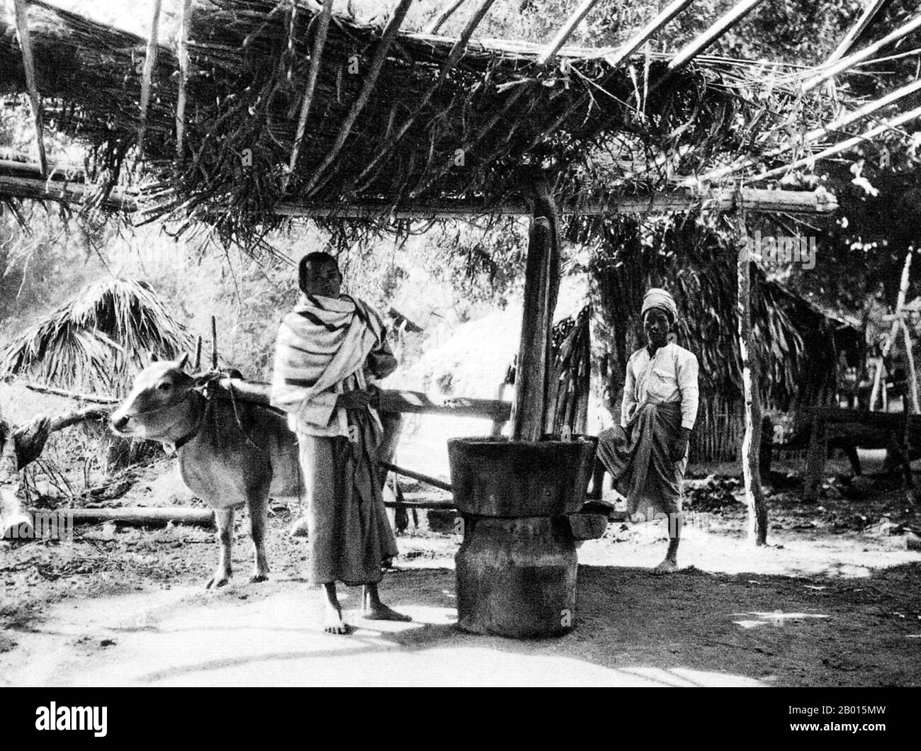 Farmer 1920s hi-res stock photography and images - Alamy