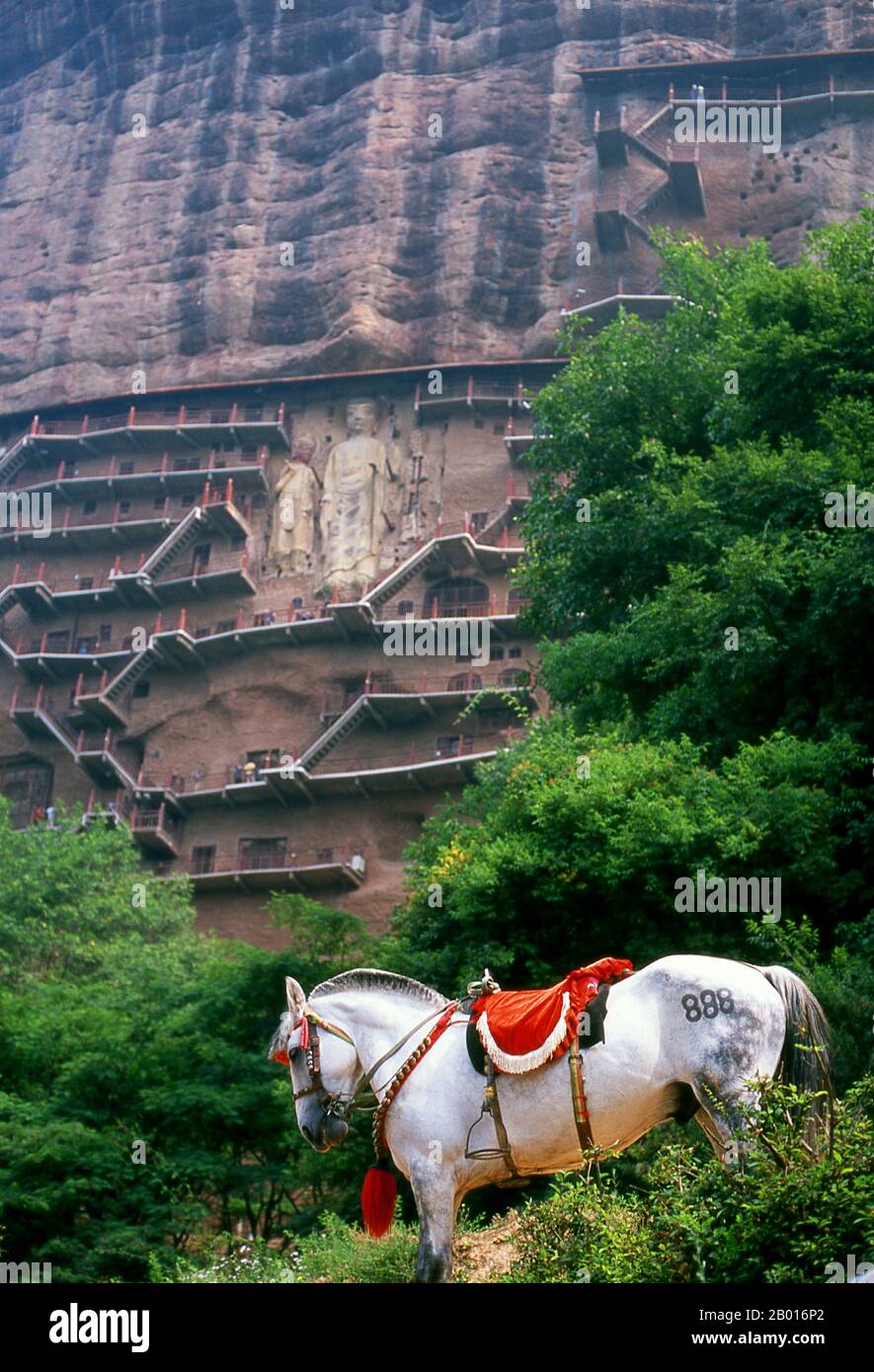 China: A horse awaits tourists, Maiji Shan Grottoes, Tianshui, Gansu ...