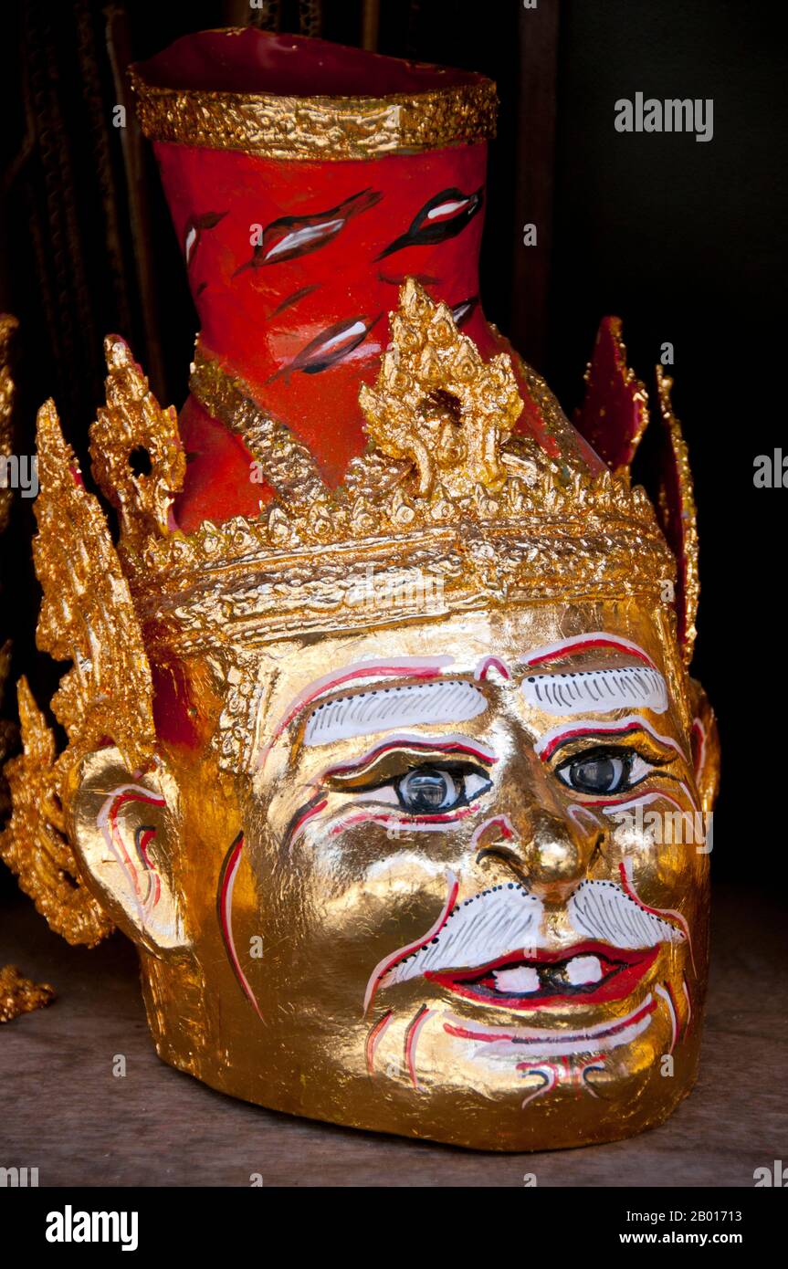 Thailand: Khon masks, amulet and religious paraphernalia market at Wat ...