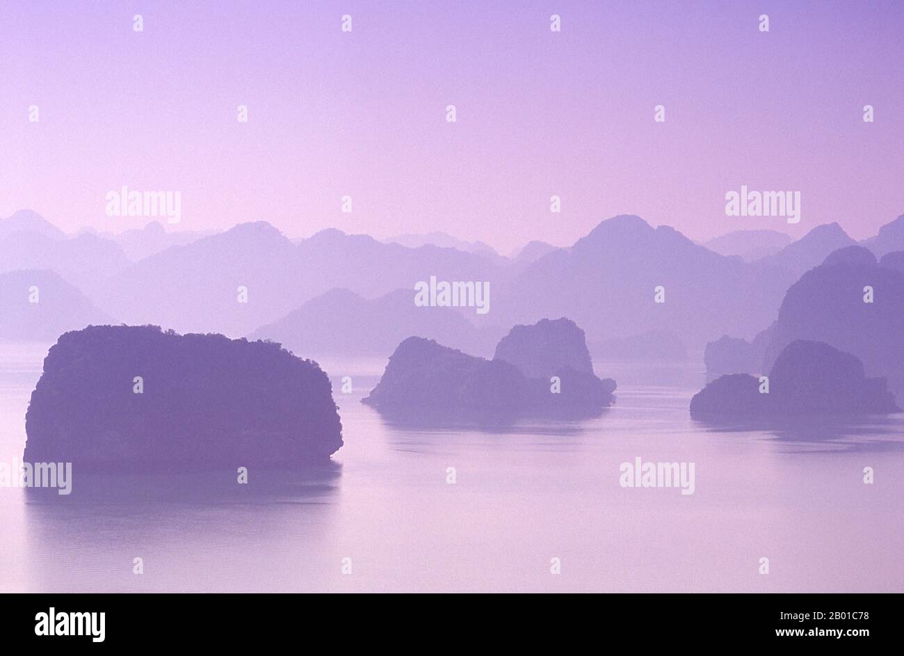 Vietnam: Sunset glow, view from Dao Titop, Halong Bay, Quang Ninh ...